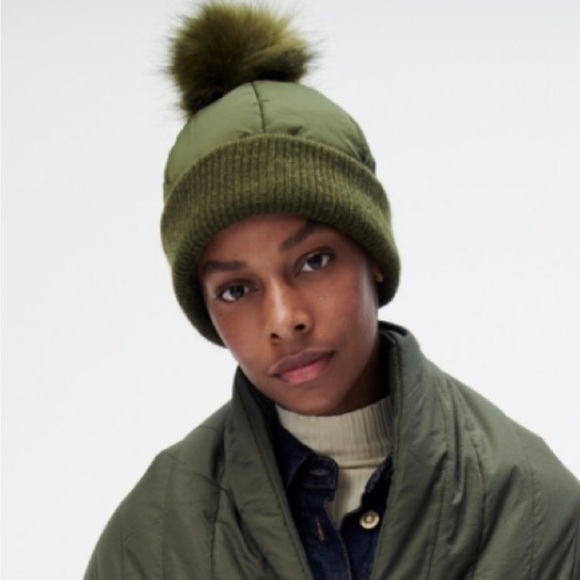 Zara | Accessories | Zara Green Quilted Beanie | Poshmark